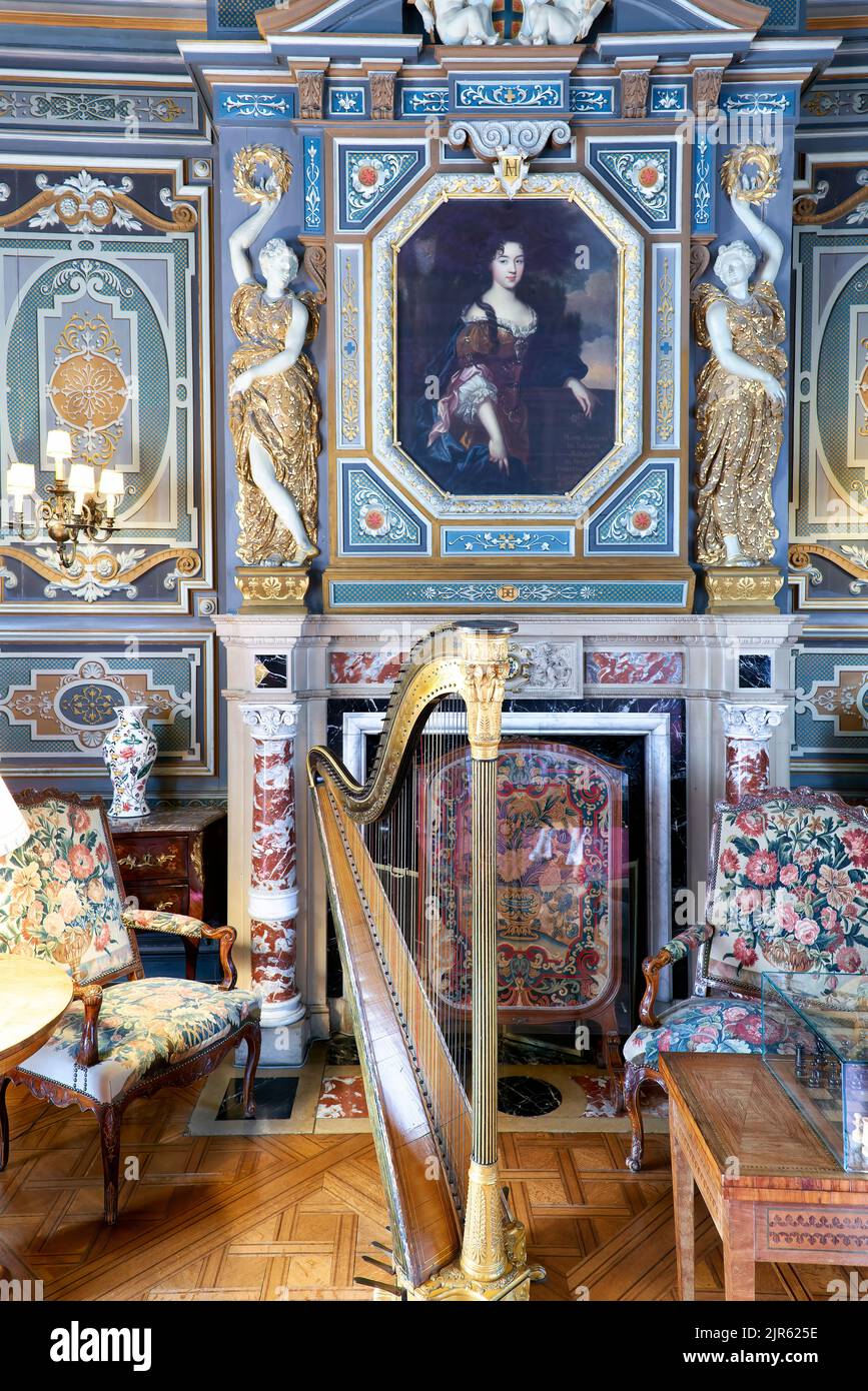 Chateau de Cheverny France. Chateaux of the Loire Valley Stock Photo ...