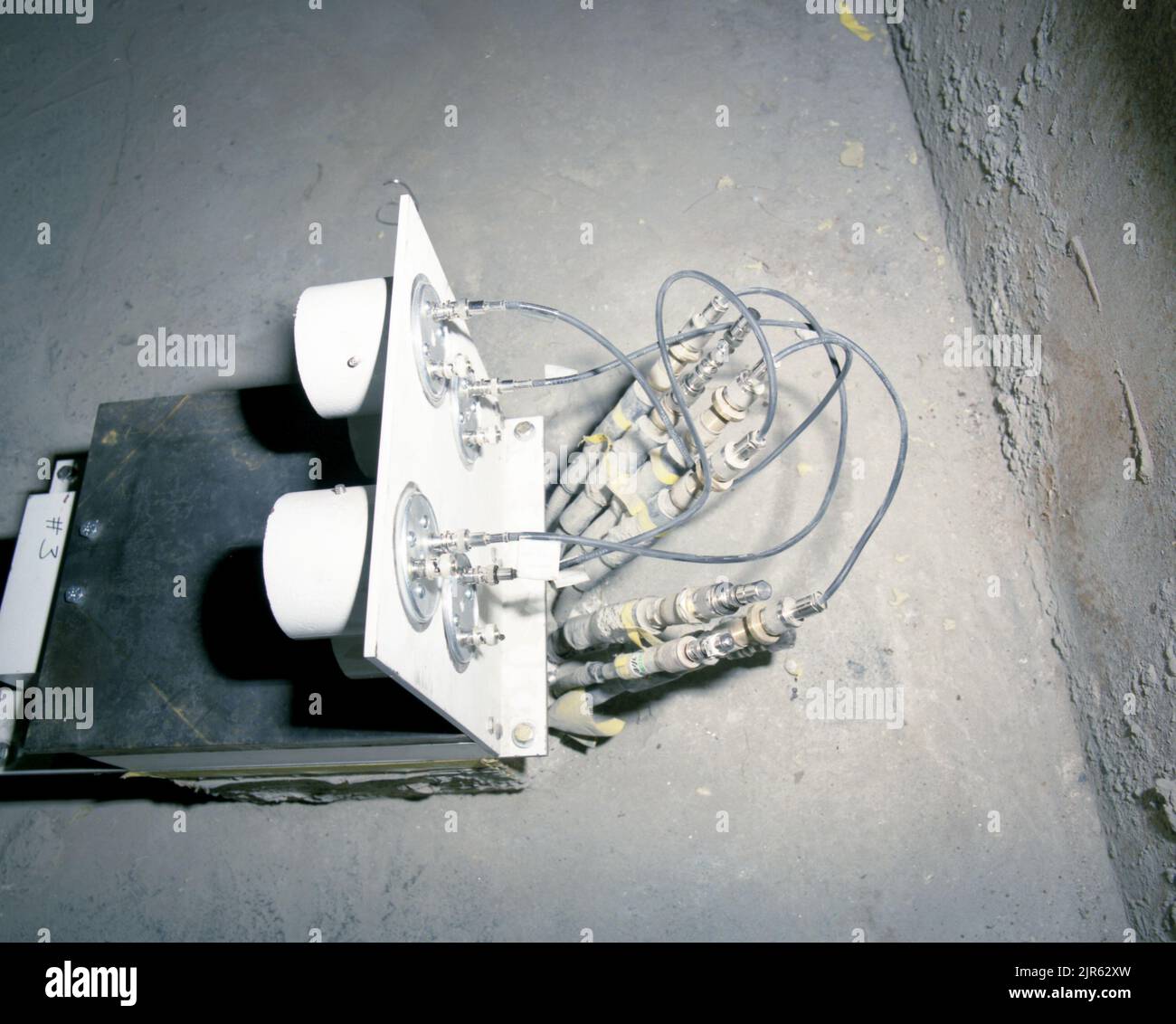 Tunnel diode hi-res stock photography and images - Alamy