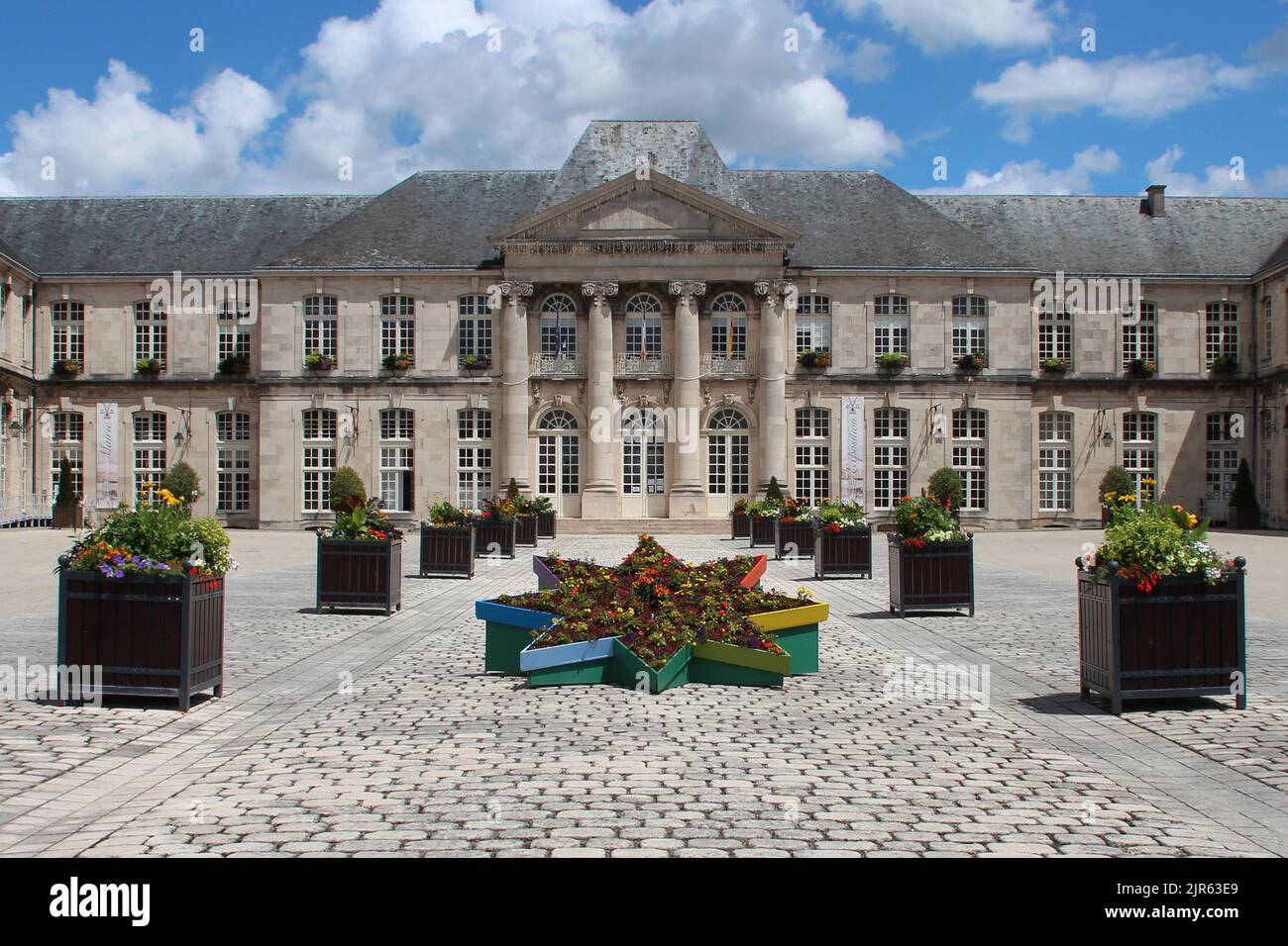 castle in commercy in france Stock Photo - Alamy