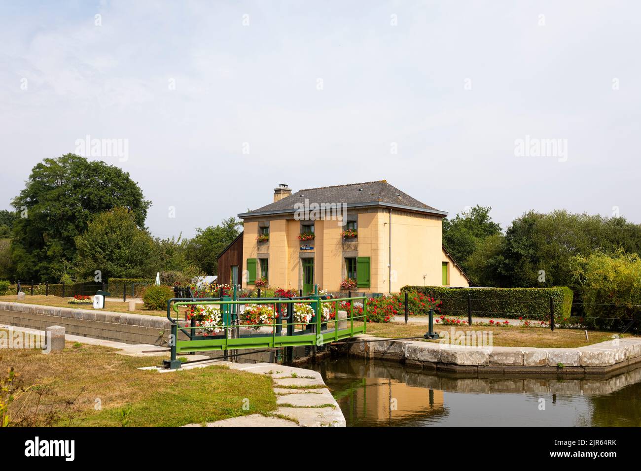 Tourist attraction at the locks of canal Hédé‑Bazouges, brittany ...