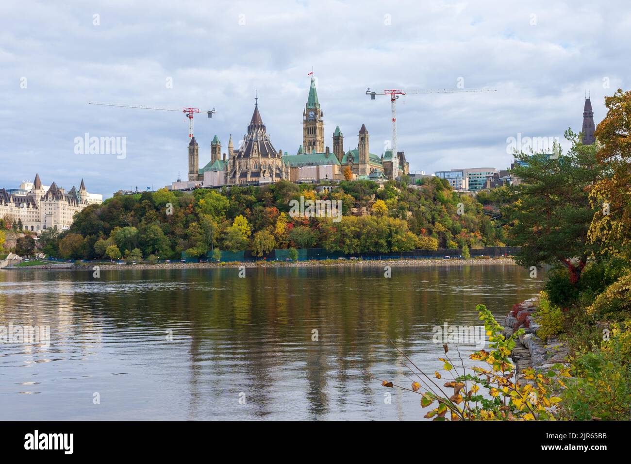 Parliament Hill Construction. Ottawa River autumn scenery. Ontario ...