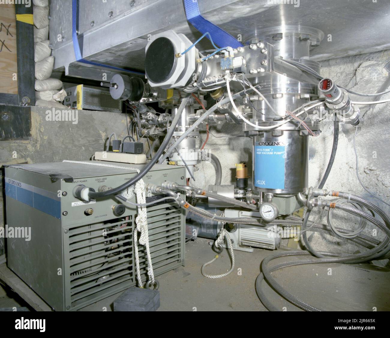 Cryogenic testing hi-res stock photography and images - Alamy
