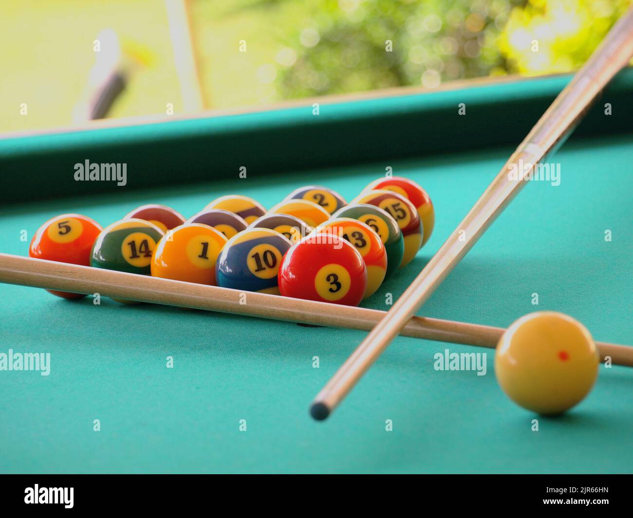 Capturing the colorful sport of billiard Stock Photo - Alamy