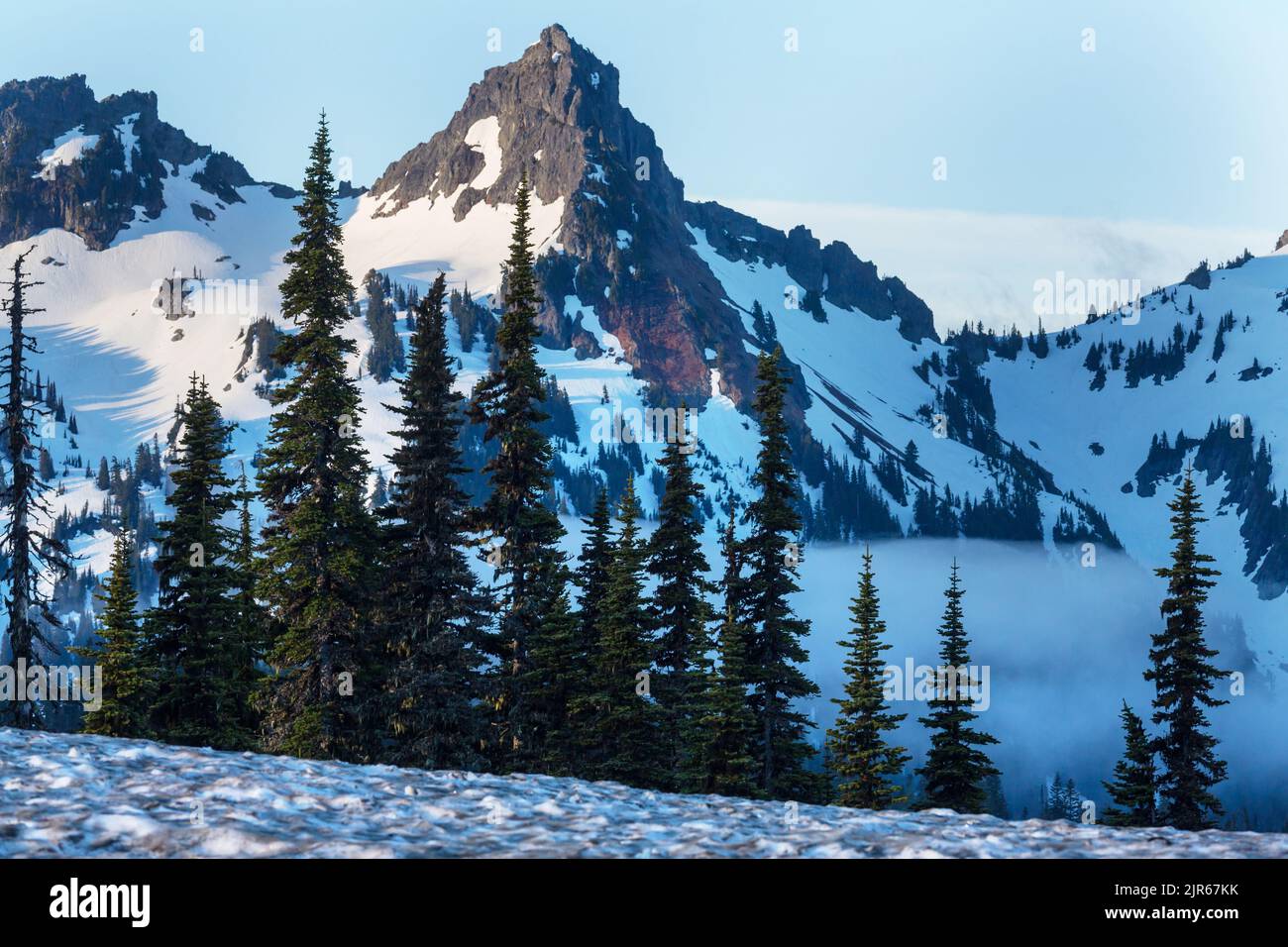Beautiful mountain peak in North Cascade Range, Washington, USA Stock ...