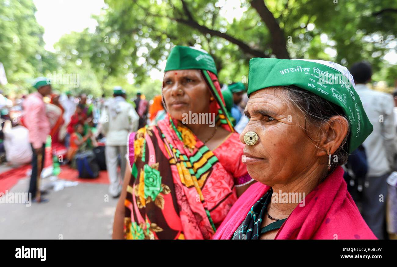 Farmers union caps hi-res stock photography and images - Alamy