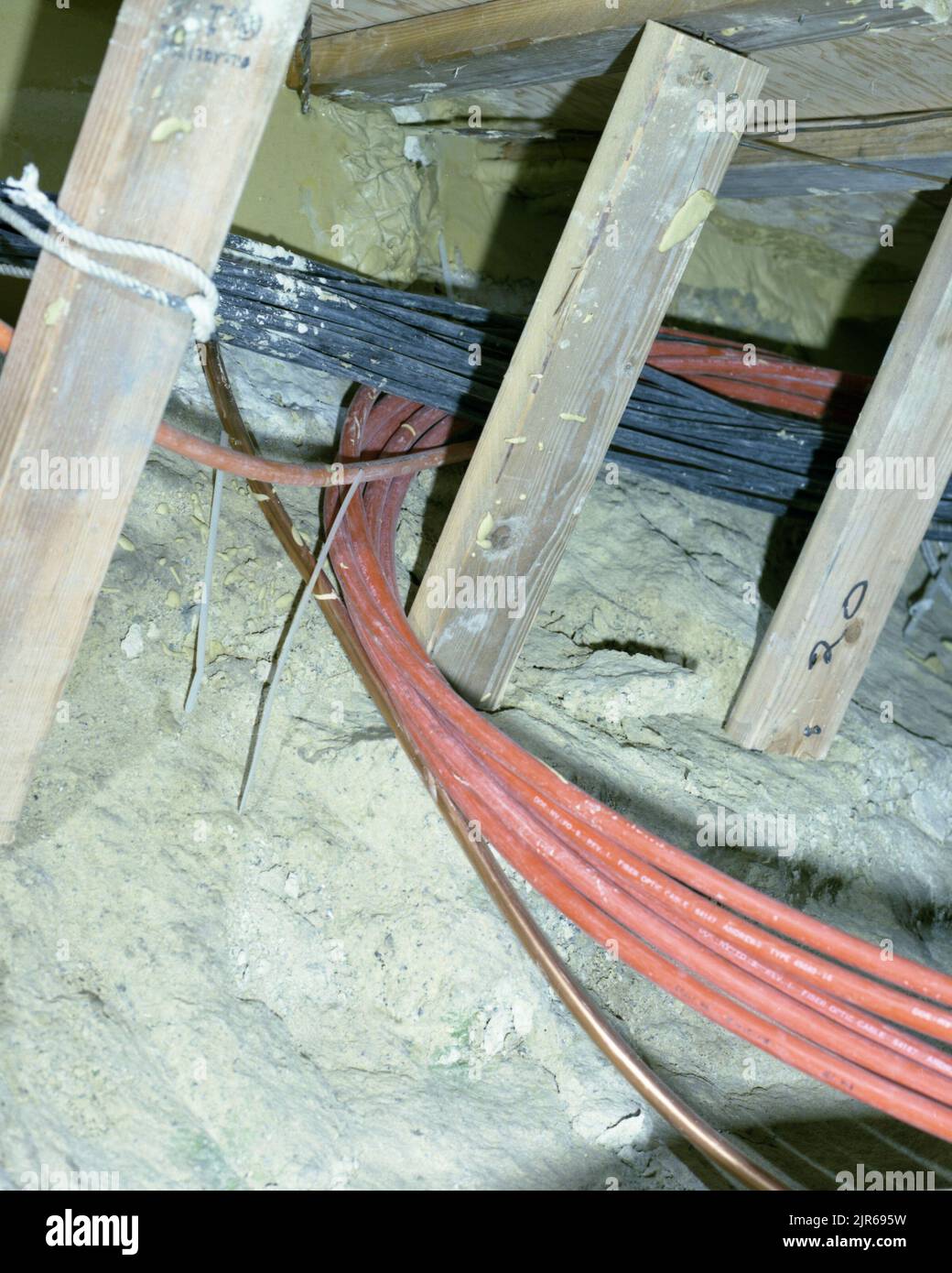 A900107 U12N MINERAL QUARRY FIBER OPTIC CABLE PLACEMENT JERRY CHAEL ...