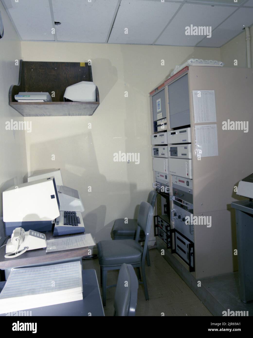 H rooms hi-res stock photography and images - Alamy