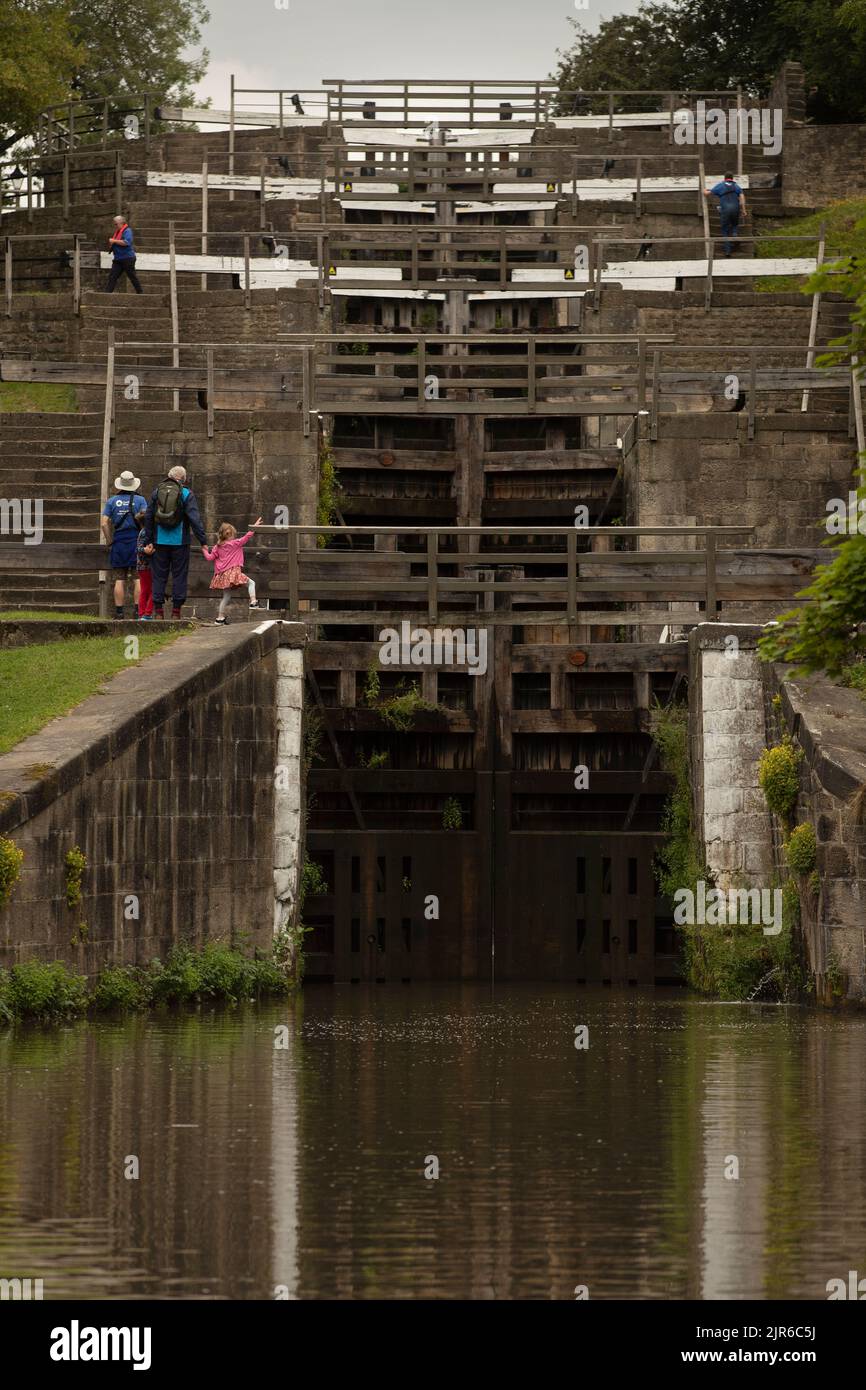 The Bingley Five Rise locks along the Leeds and Liverpool Canal Stock ...