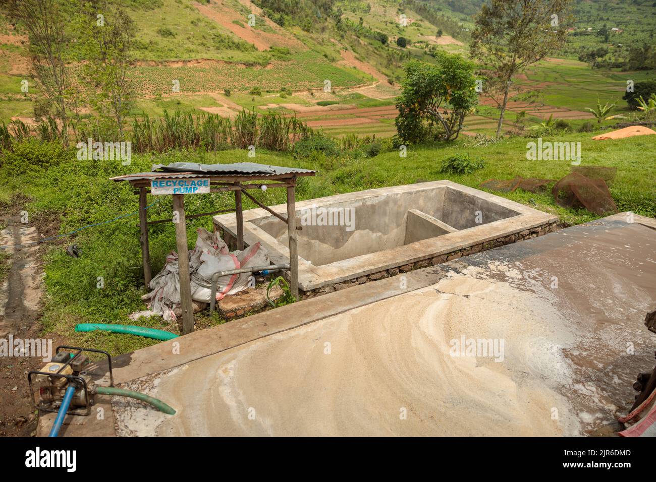 Recyclage pump on the washing station at farm Stock Photo - Alamy