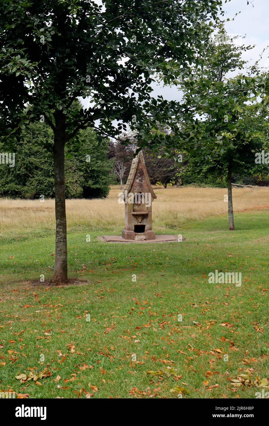 Old drinking fountain, Llandaff Fields, Pontcanna, Cardiff. August 2022 ...