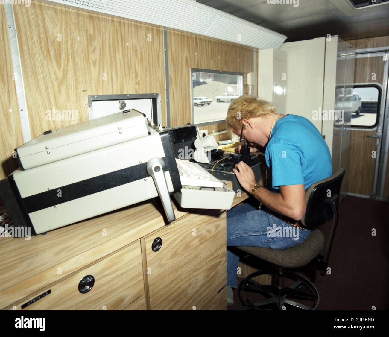 NTS A88 746 08-08-88 SANDIA NATIONAL LABS FIBER OPTICS GROUP OPERATIONS ...