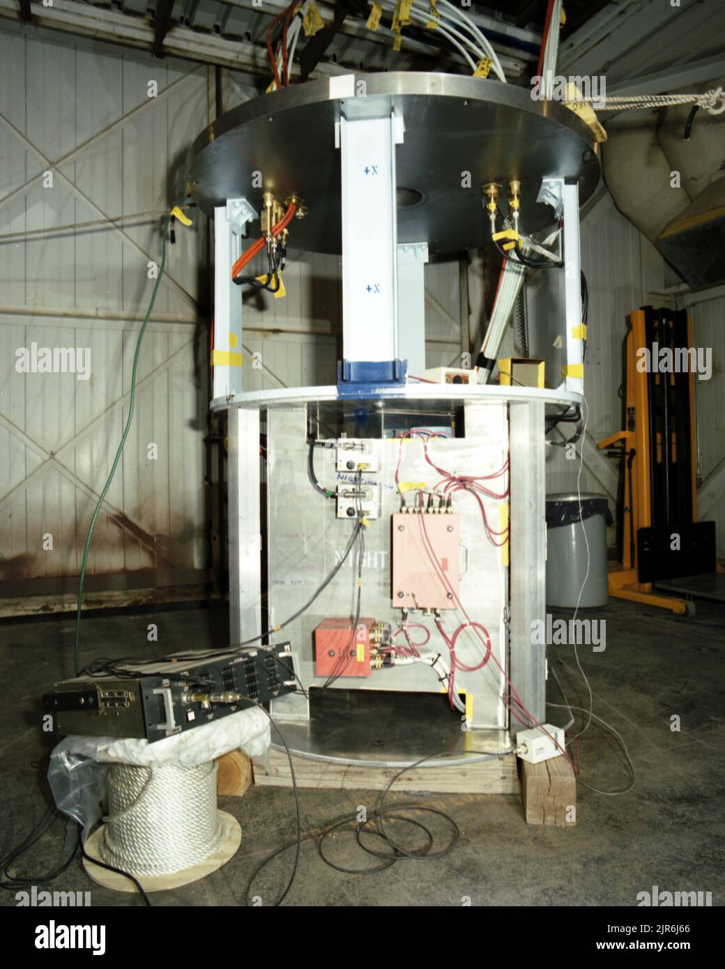 NTS A88 637 05-26-88 SANDIA NATIONAL LABS U2EY NIGHTINGALE A&F RACKS ...