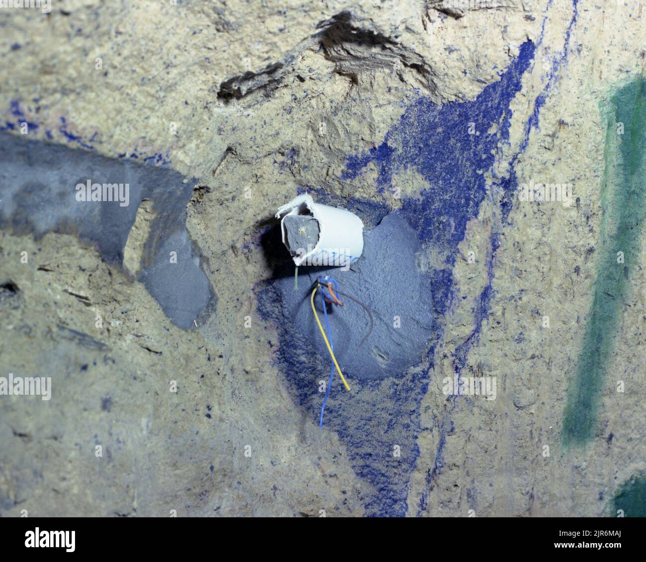 A88150 U12G PRE JAWS EXPERIMENT MINE BACK JIM TALBUTT (PROJECT ENGINEER ...