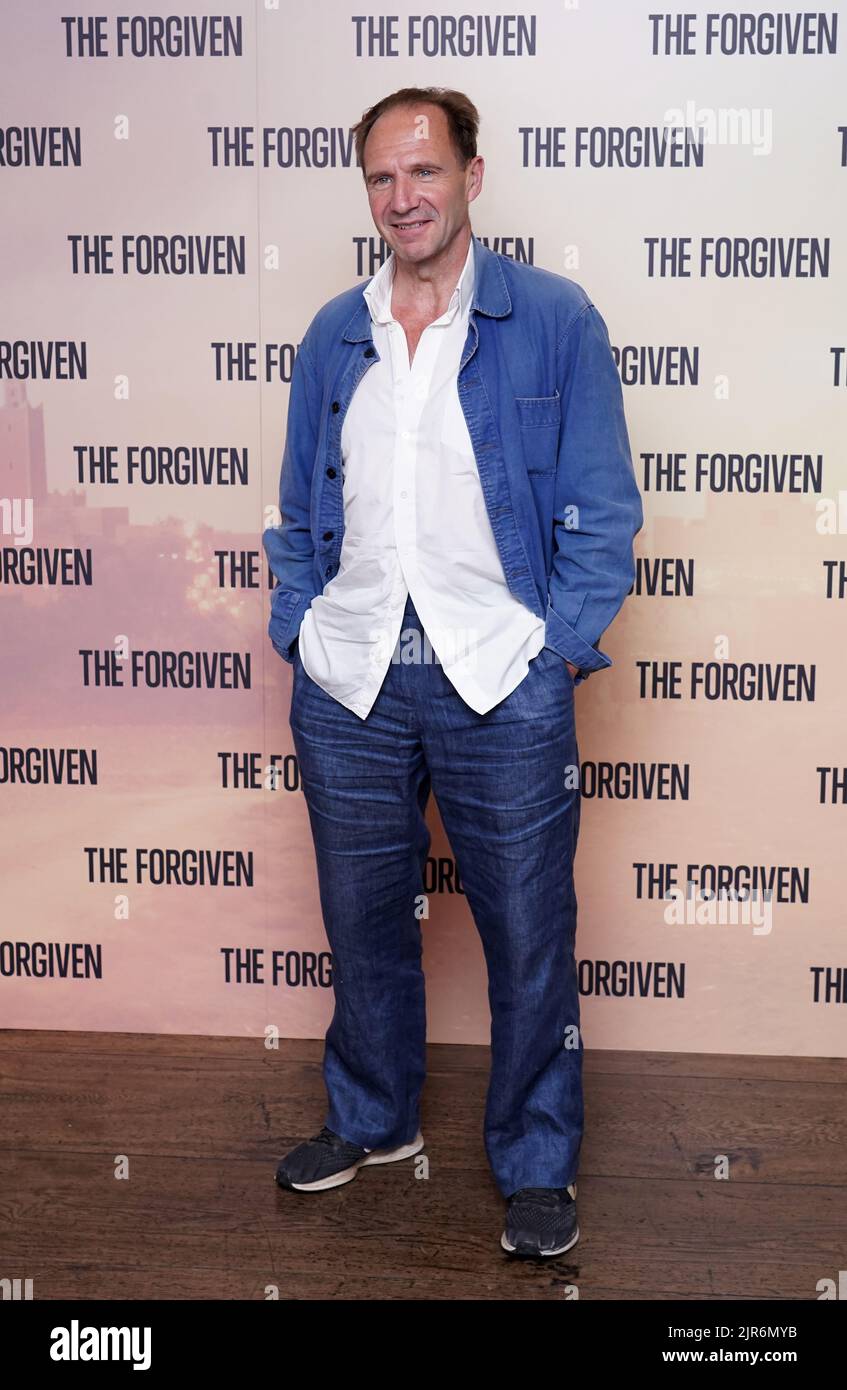 The forgiven fiennes hi-res stock photography and images - Alamy