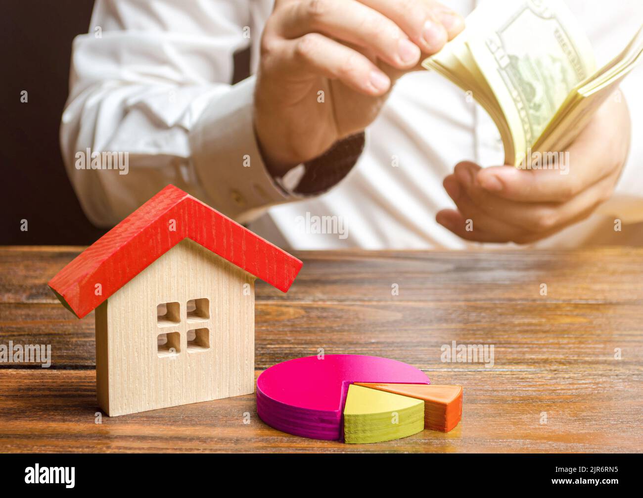 Total housing costs. Living expenses. Reducing costs and optimizing ...