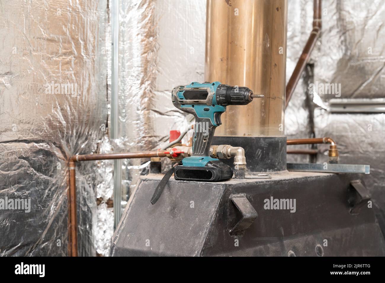 thermal protection with mineral wool with foil, chimney from the ...