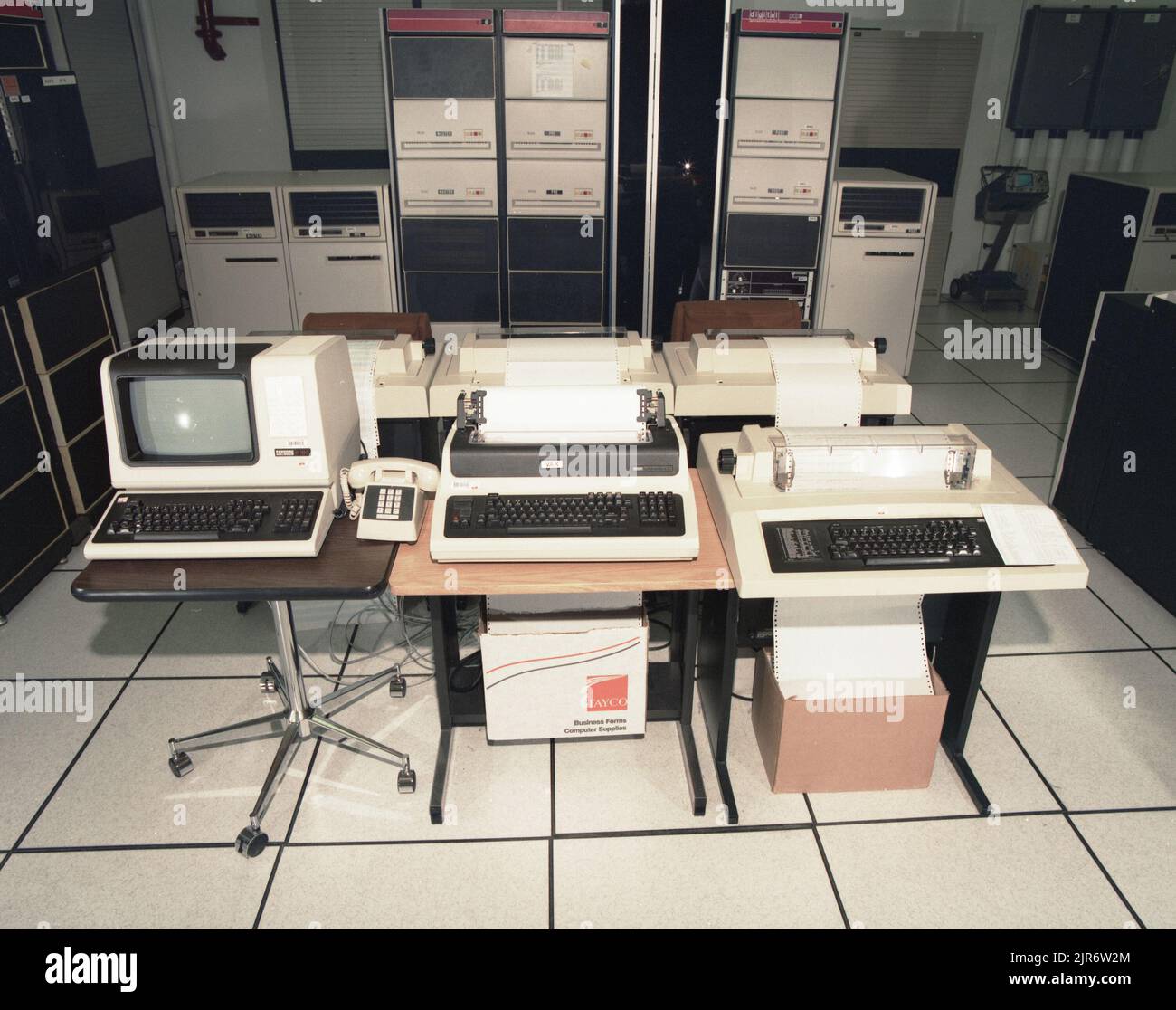 1987 computer hi-res stock photography and images - Alamy