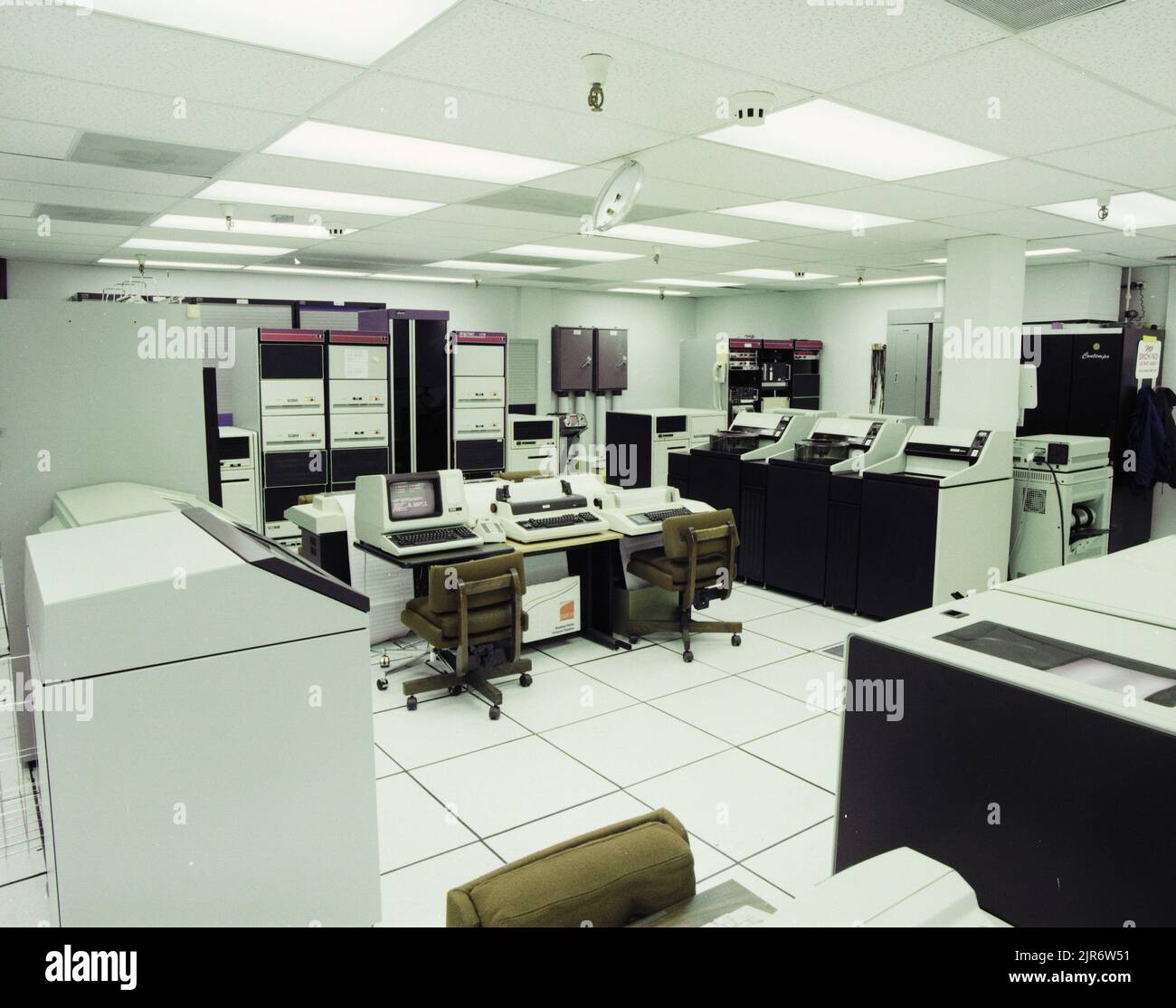 1987 computer room hi-res stock photography and images - Alamy