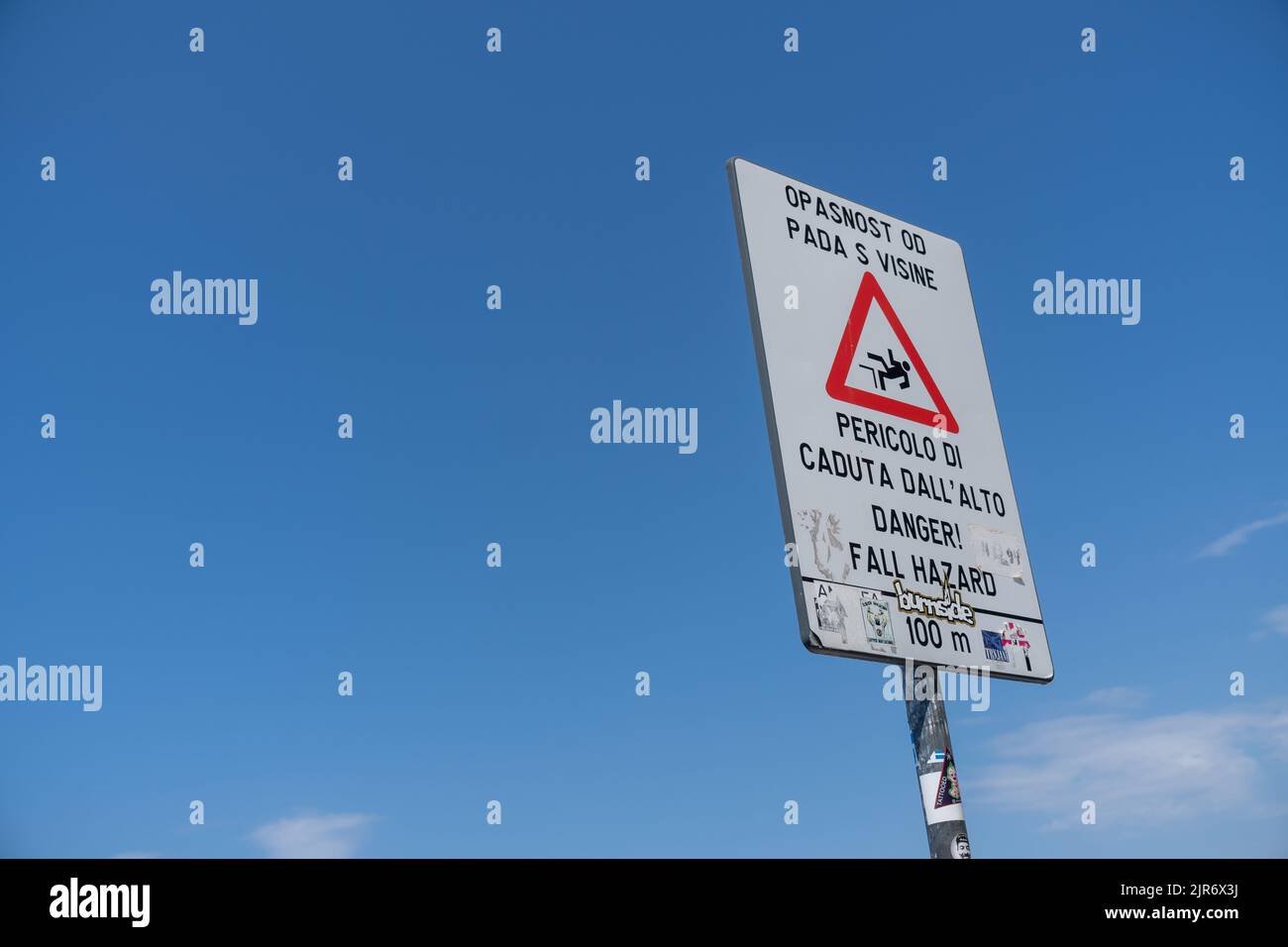 White warning sign hi-res stock photography and images - Alamy