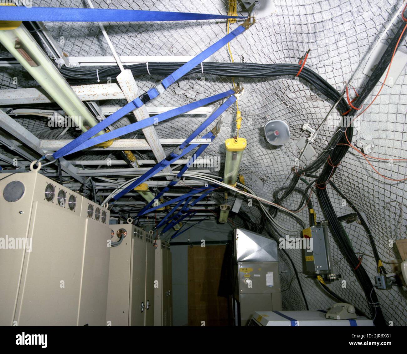 Alcove lighting hi-res stock photography and images - Alamy