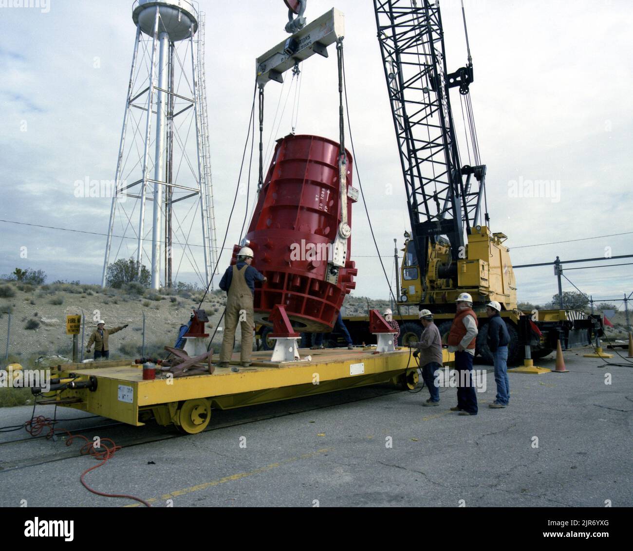 Flatbeds hi-res stock photography and images - Alamy