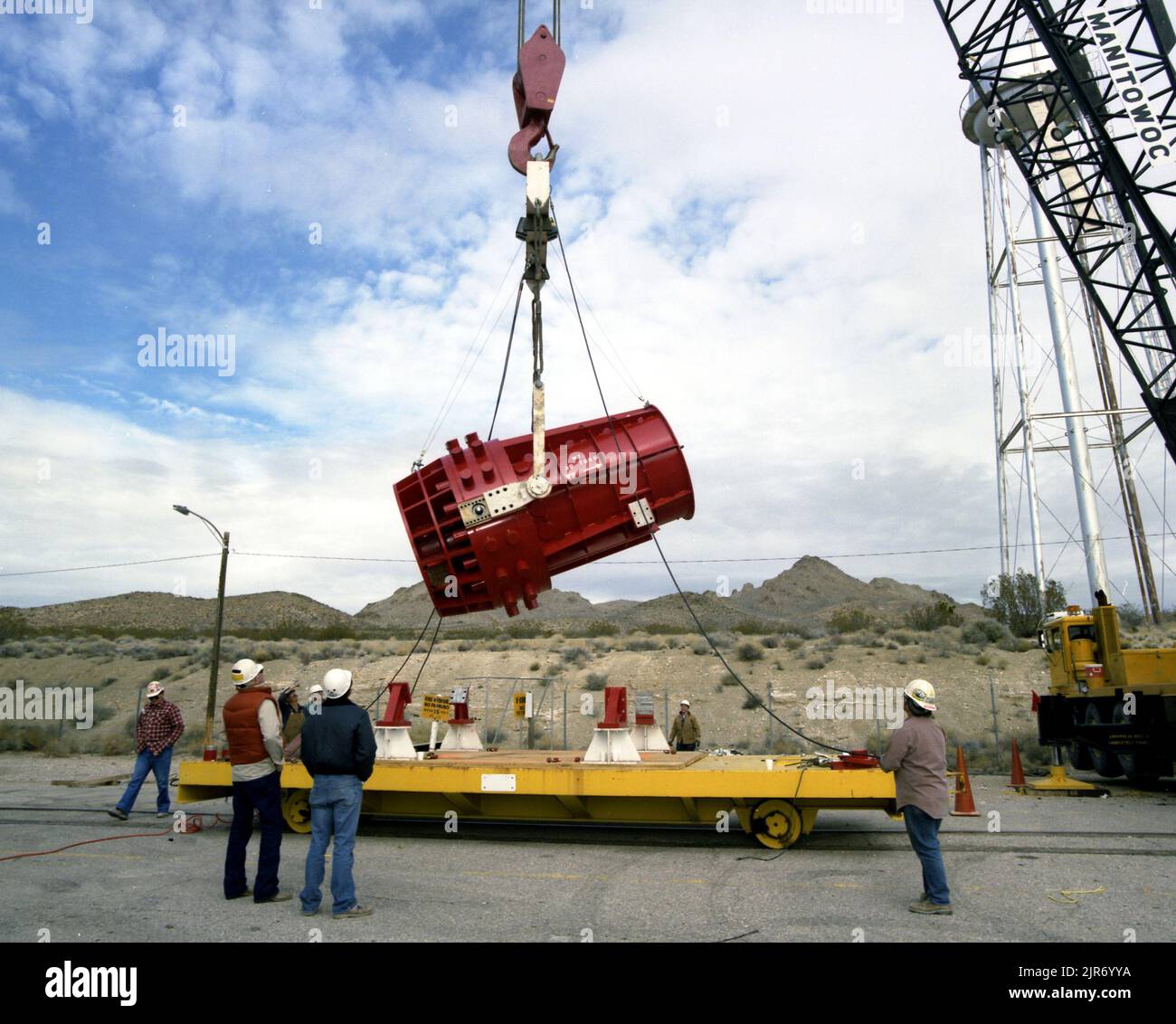Flatbeds hi-res stock photography and images - Alamy