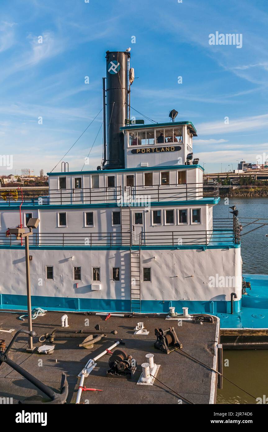Oregon Maritime Museum aboard sternwheeler Portland on Willamette River ...