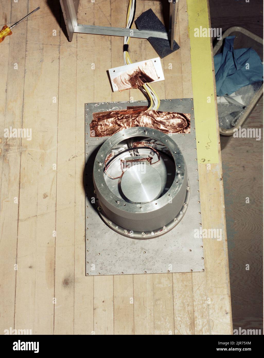 A851766 U12T MIGHTY OAK RING EXPERIMENT ASSEMBLY WILLIAM BARRETT ...