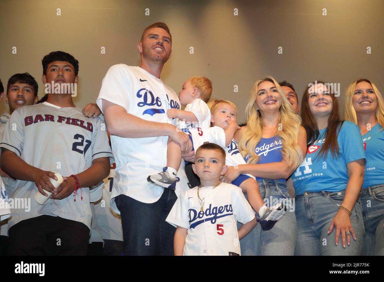 Los Angeles Dodgers first baseman Freddie Freeman and wife Chelsea ...