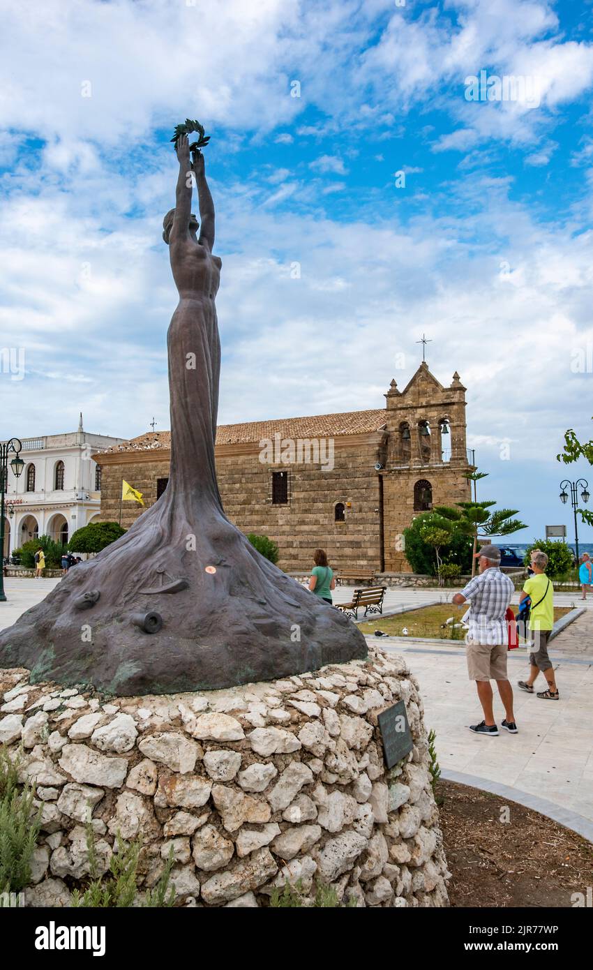 solomos square in zakynthos town on the greek island of zante, statue ...