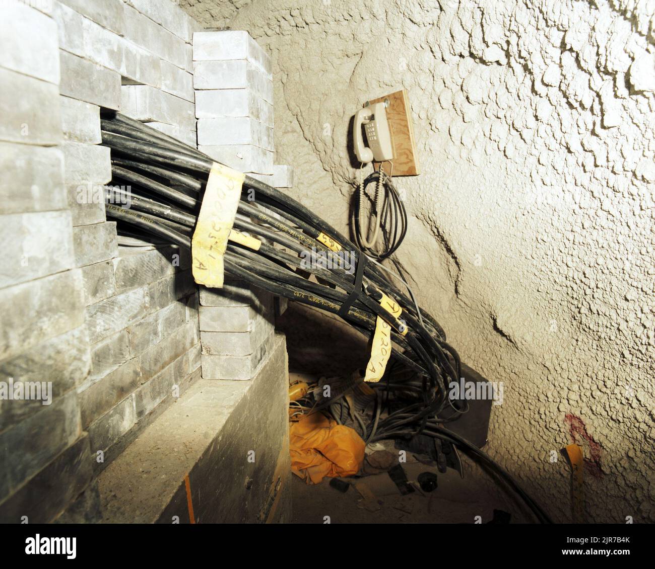 A850433 U12N MISTY RAIN STUBS & SPINNING WHEELS JOHN ALLEN (Project ...