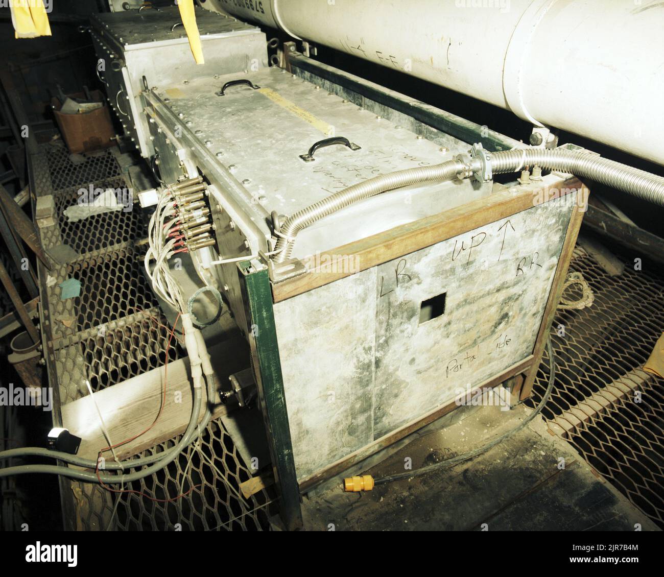 A850431 U12N MISTY RAIN STUBS & SPINNING WHEELS JOHN ALLEN (Project ...