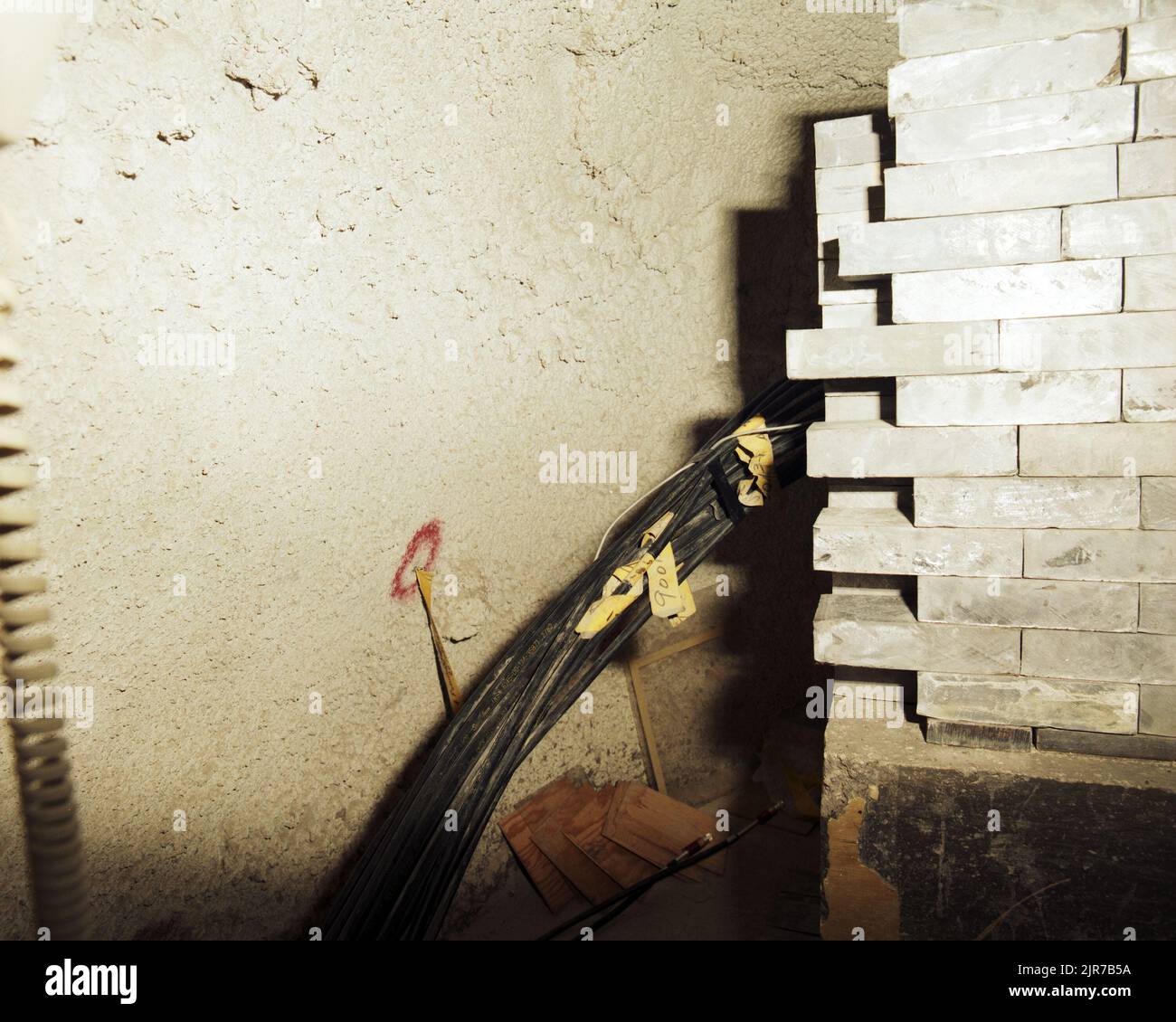 Engineer testing wheels hi-res stock photography and images - Alamy