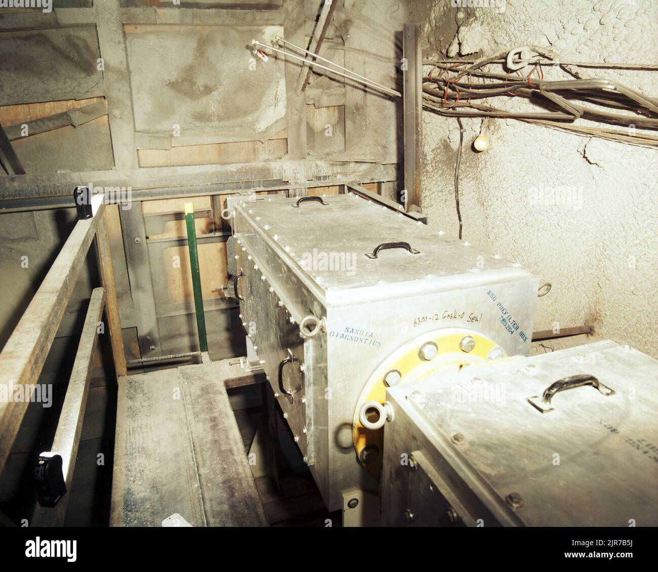 A85041 U12N MISTY RAIN STUBS & SPINNING WHEELS JOHN ALLEN (Project ...