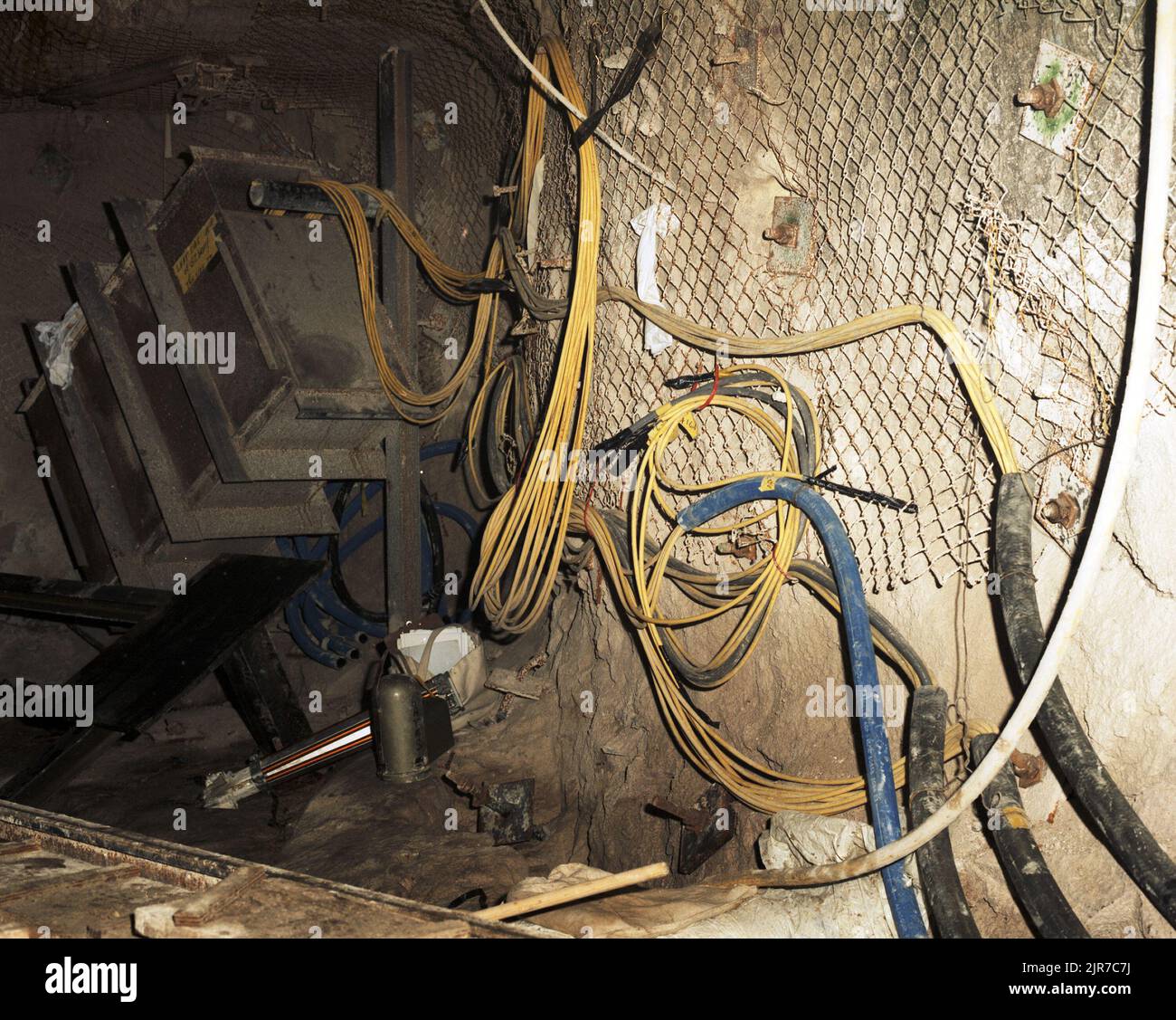 A850149 U12T MIGHTY OAK FRONT END CABLE CAGES MIKE BURKE (Project ...