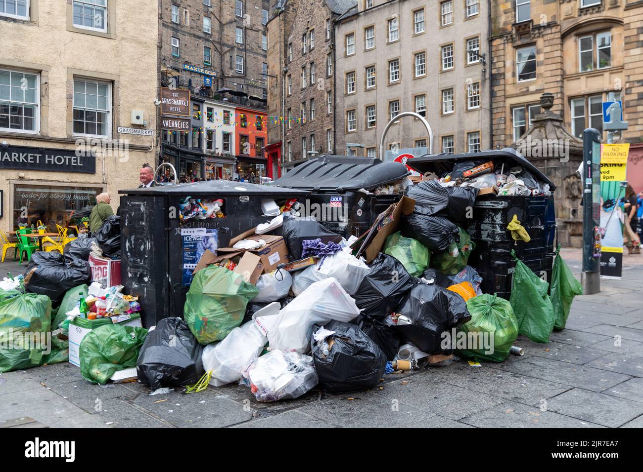 Edinburgh, Scotland, UK. 22nd Aug, 2022. The fifth day of the Waste ...