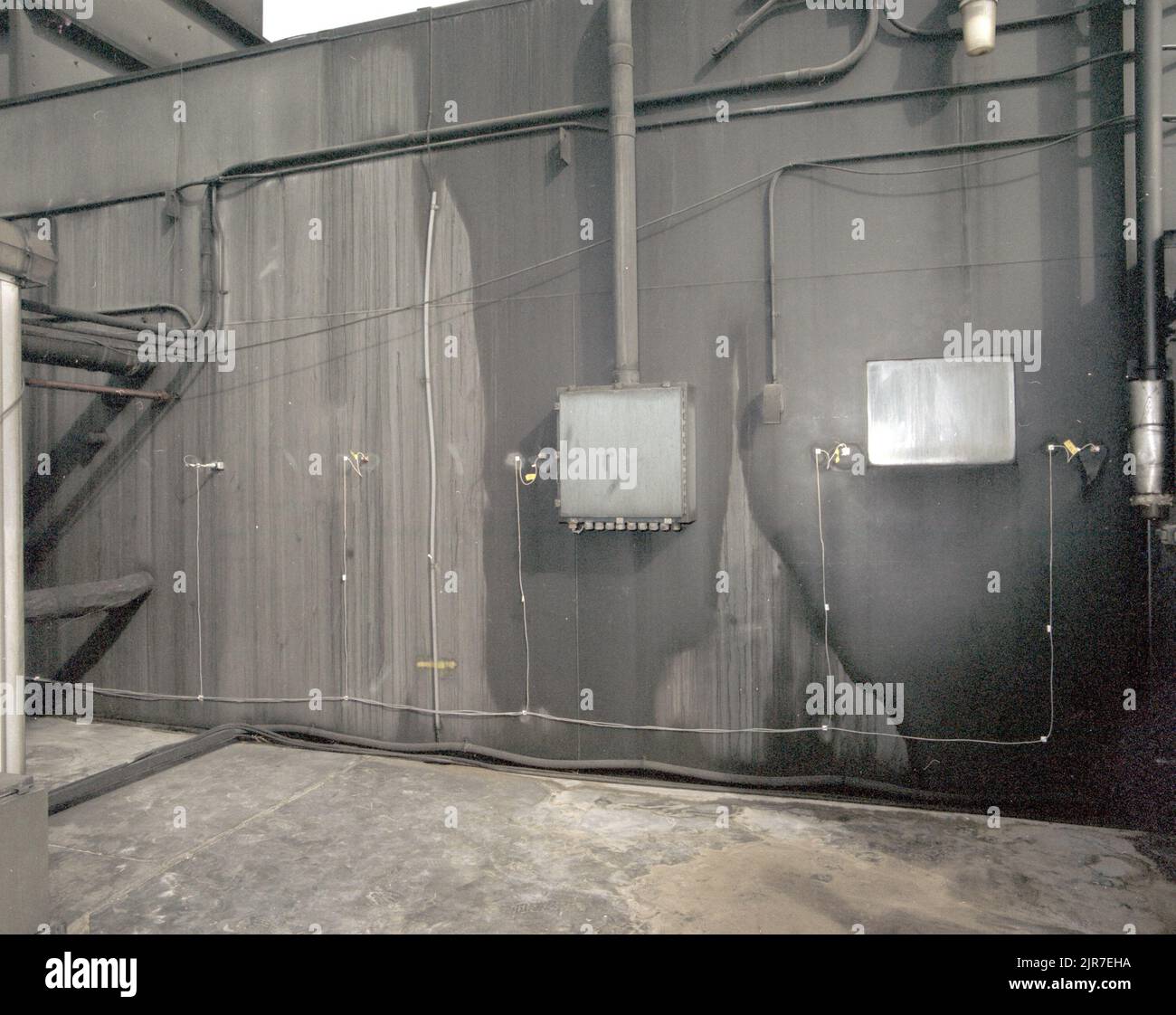 Vibration experiments hi-res stock photography and images - Alamy