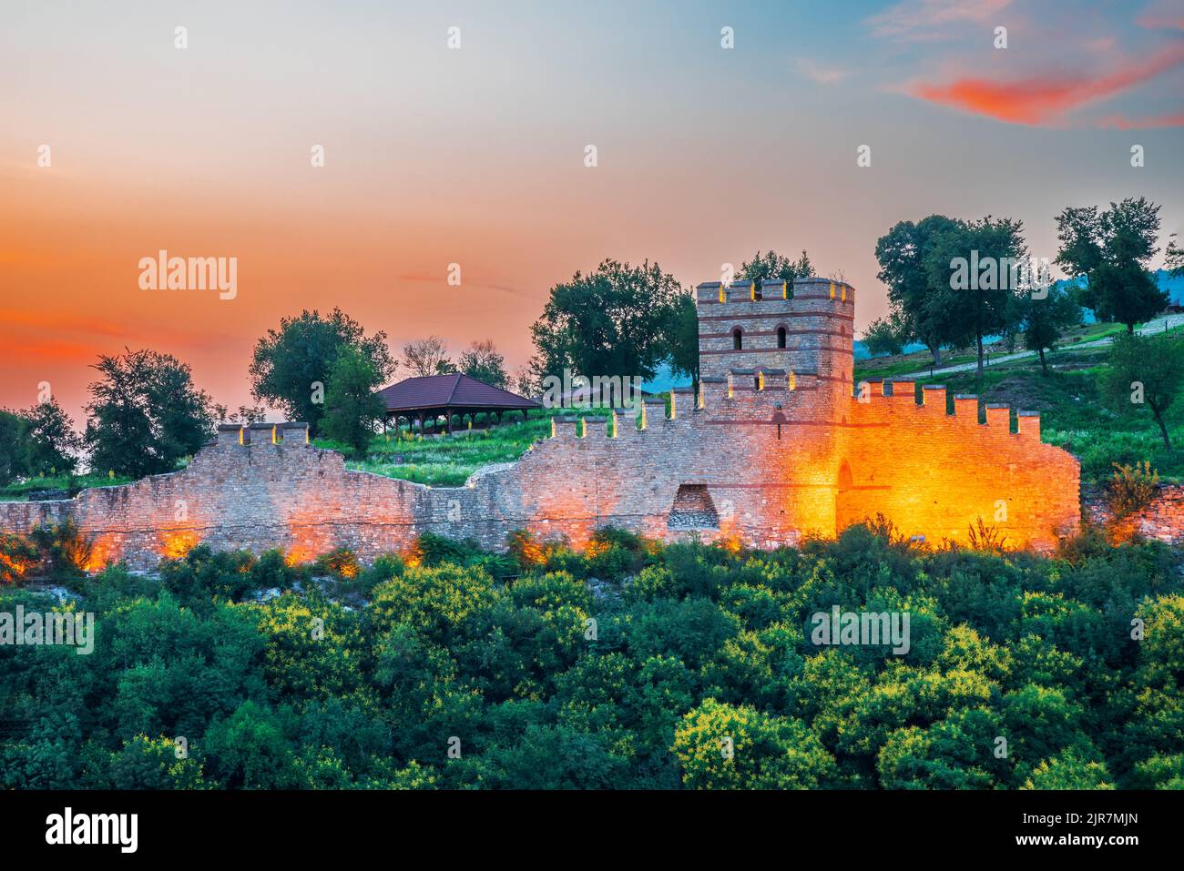 Veliko Tarnovo, Bulgaria. Trapezitsa Fortress medieval walls in ...