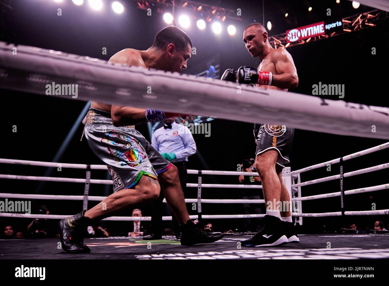 Professional boxer IBF Light-welterweight Sergey Lipinets defeats WBC ...