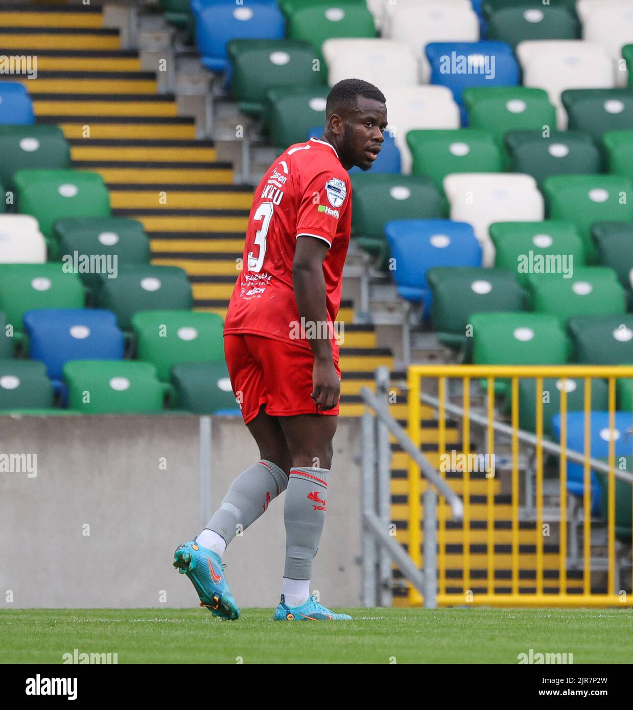 Jason akiotu irish league player hi-res stock photography and images ...