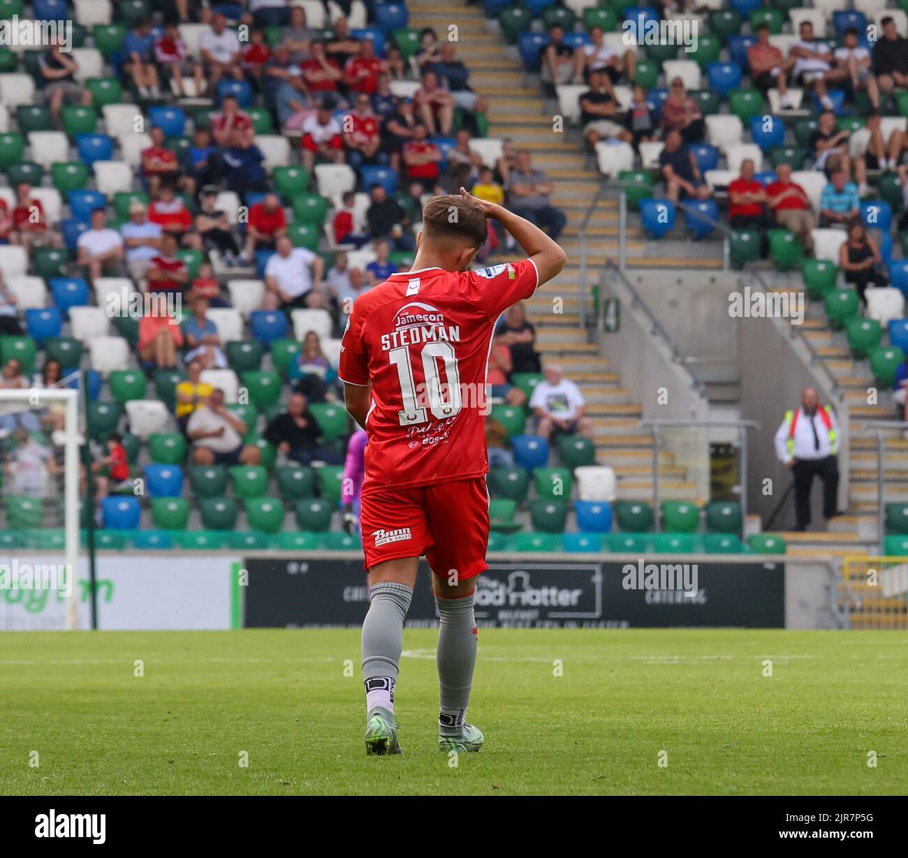 Billy stedman portadown player hi-res stock photography and images - Alamy