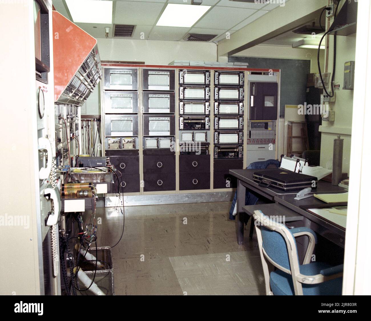 Nuclear weapon test control hi-res stock photography and images - Alamy
