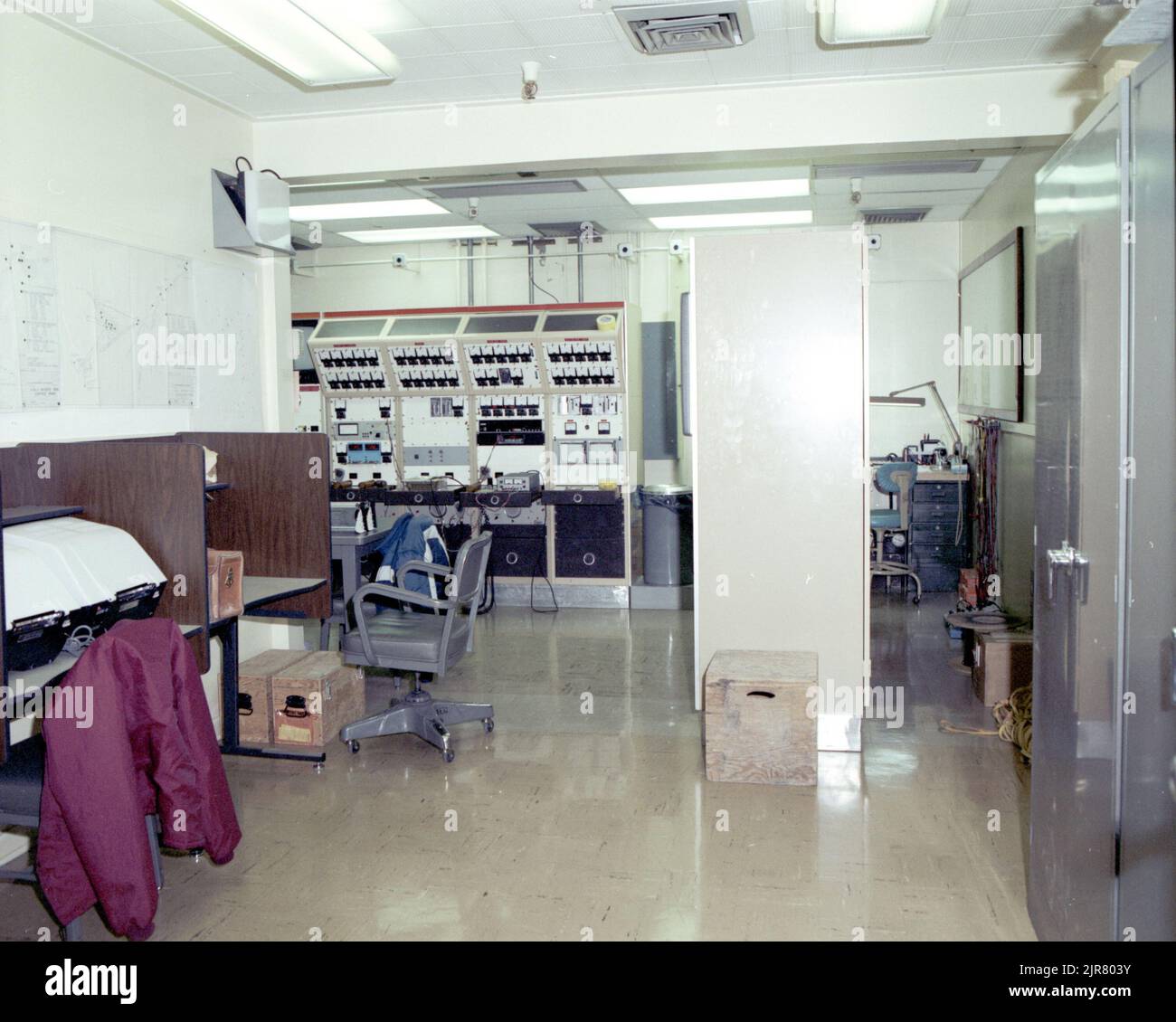 Nuclear weapon test control hi-res stock photography and images - Alamy