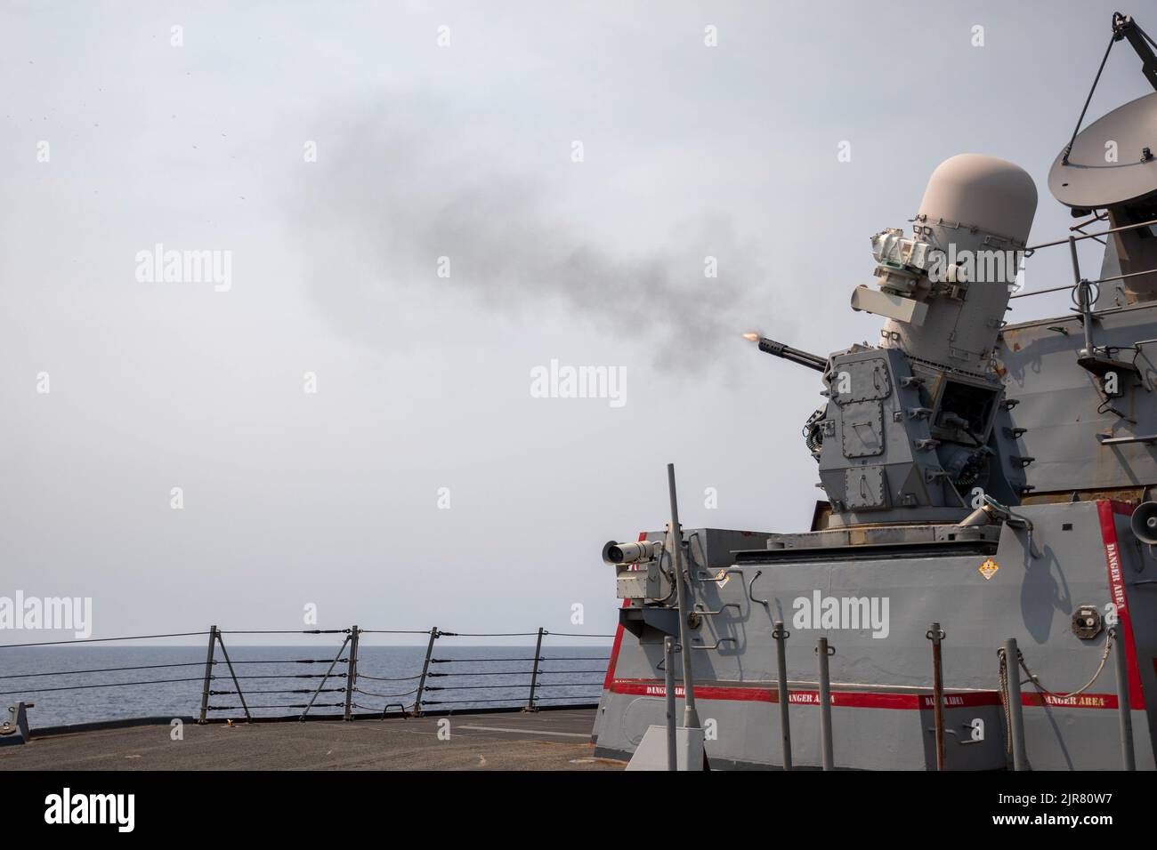 220818-N-QI593-1131 MEDITERRANEAN SEA (Aug. 18, 2022) The Arleigh Burke ...