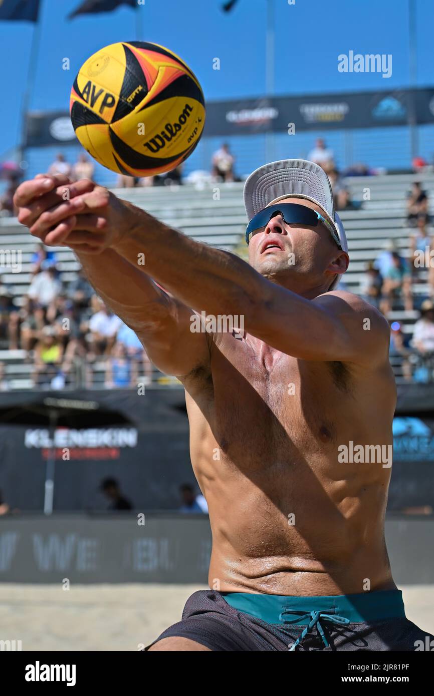 August 19, 2022: Paul Lotman during day one of the AVP Manhattan Beach ...