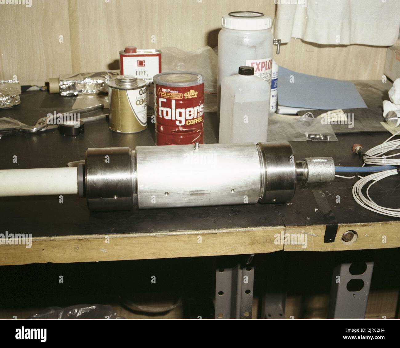 A810332 U12G SMALL-SCALE GAS FRAC MCILMOYLE (Project Engineer) MAY 13 ...