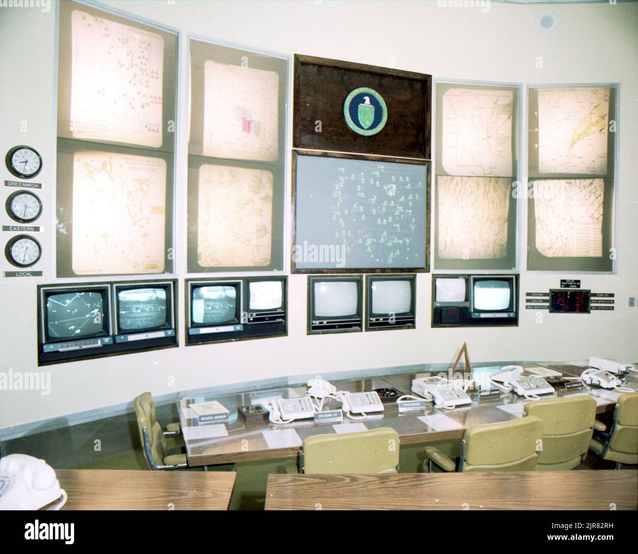 Operations room screens hi-res stock photography and images - Alamy