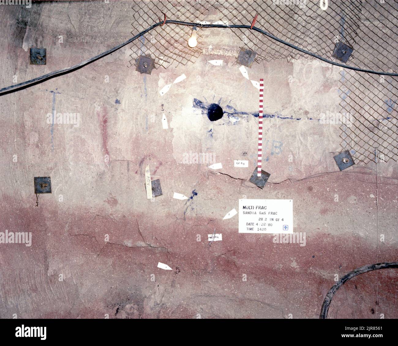 A800482 U12G MULTI FRAC DRILL HOLE IN RIB FINLEY (Project Engineer) APR ...