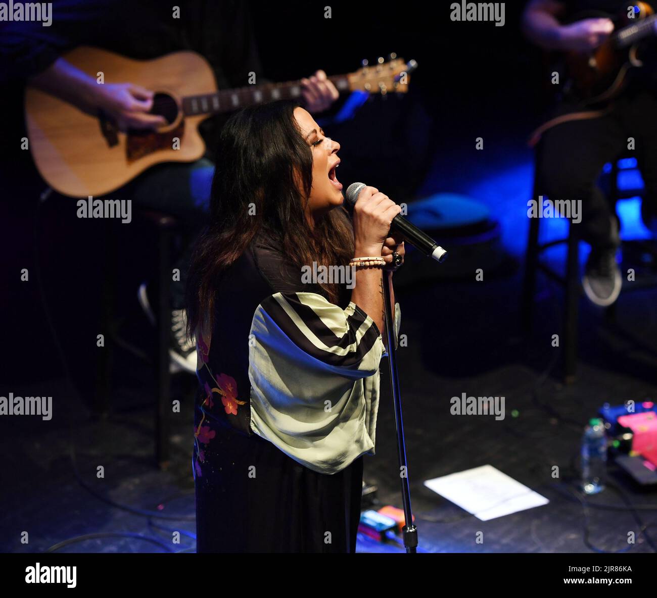 August 22, 2022, Norfolk, Virginia, U.S.A: SARA EVANS brings some ...