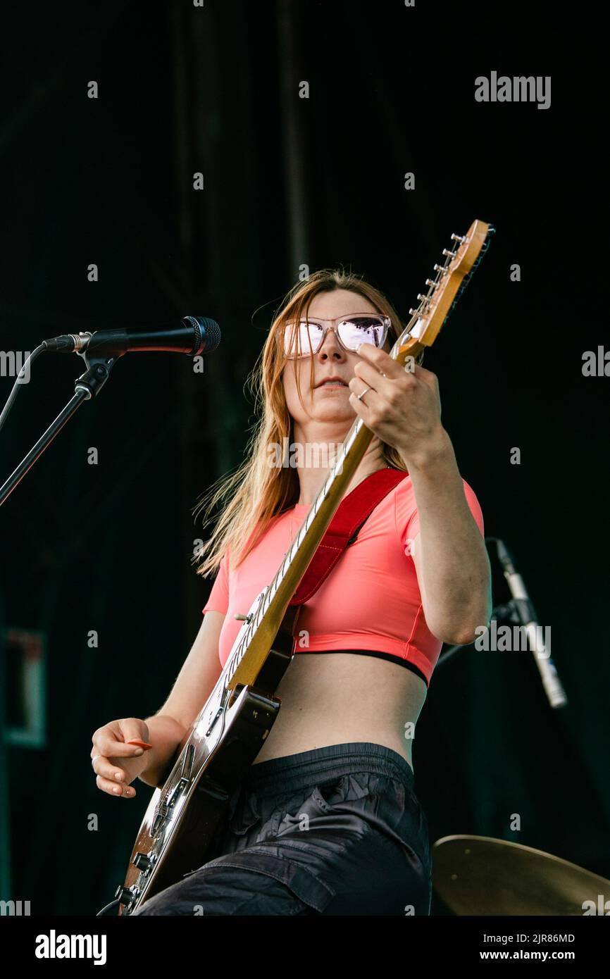 Edmonton, Canada. 21st Aug, 2022. Olivia Street Lead singer of King of ...